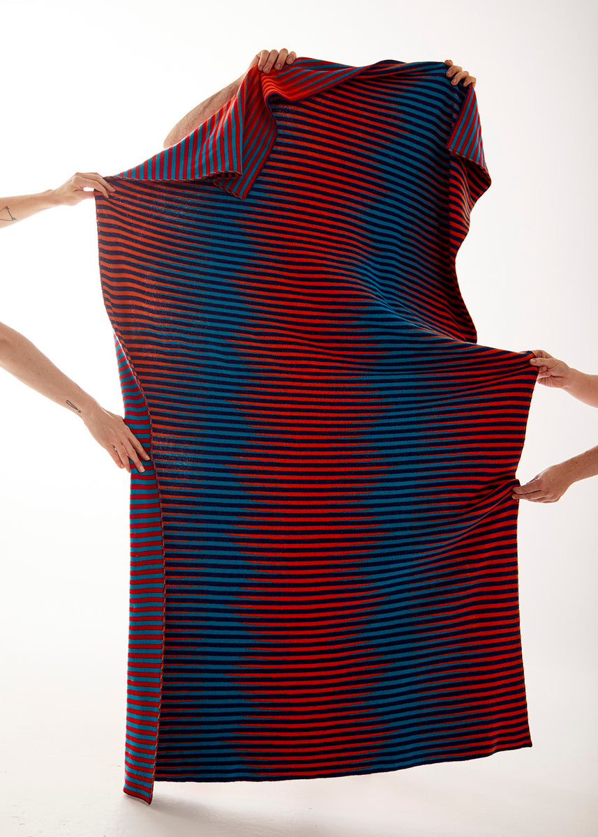 GOOD VIBRATIONS THROW - SIESTA FIESTA – WAH-WAH AUSTRALIA